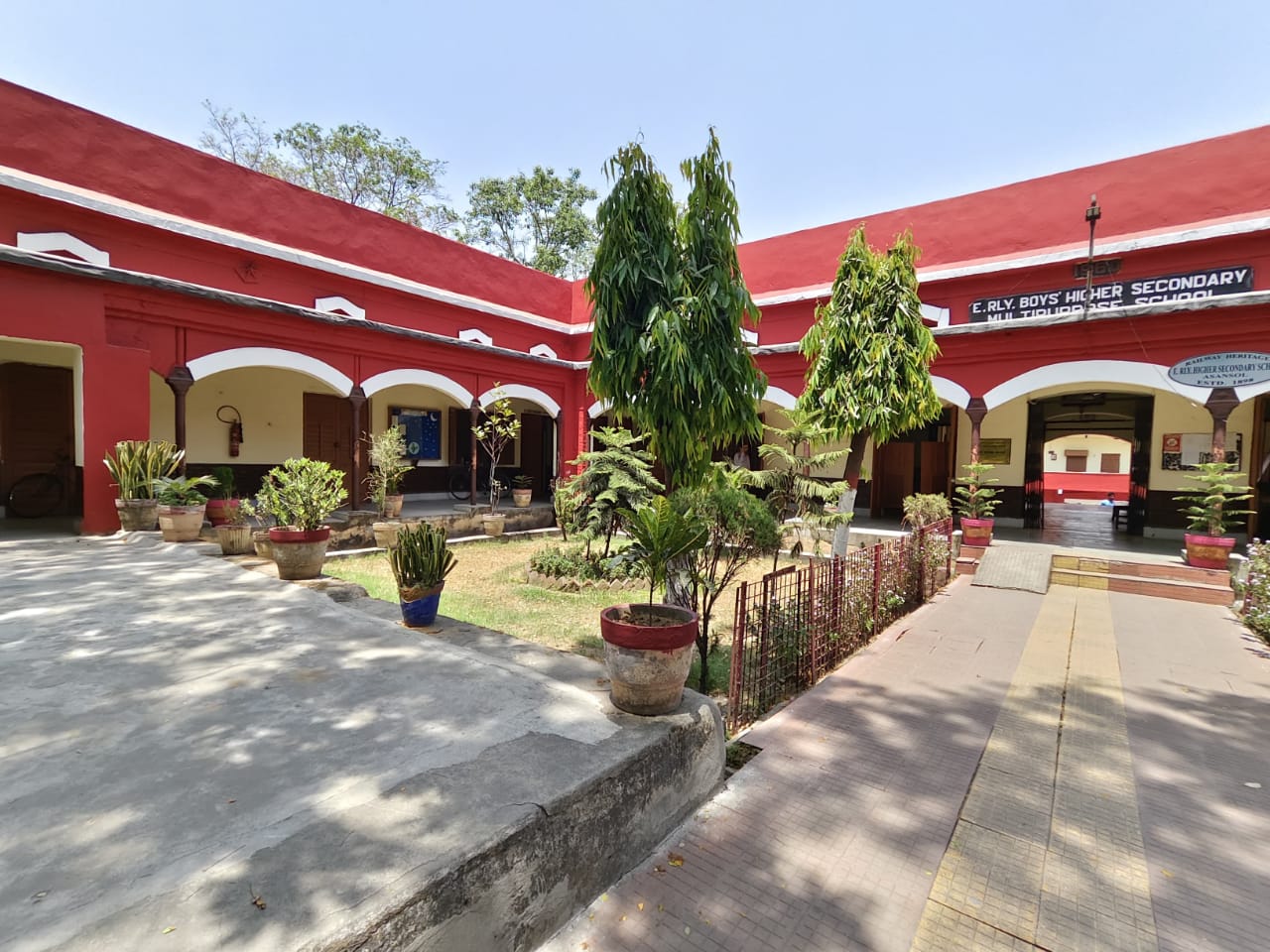 Eastern Railway Higher Secondary School